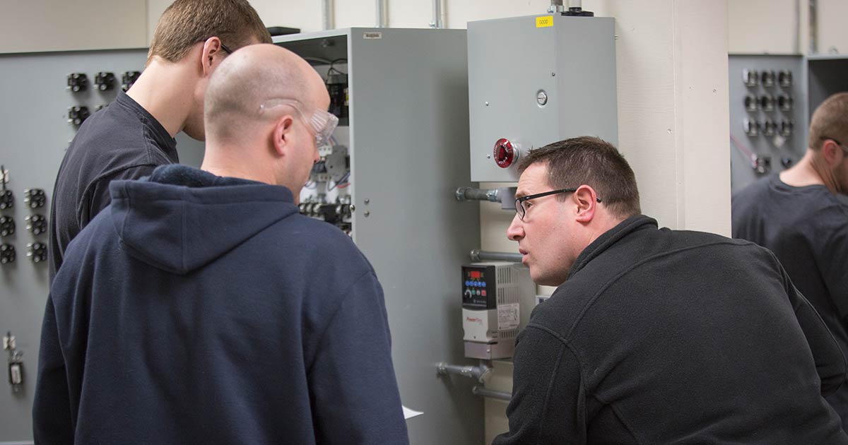 Electrical Construction Apprenticeship Program | Madison College