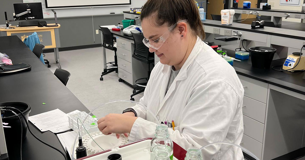 Biotechnology Post-Baccalaureate Certificate | Madison College